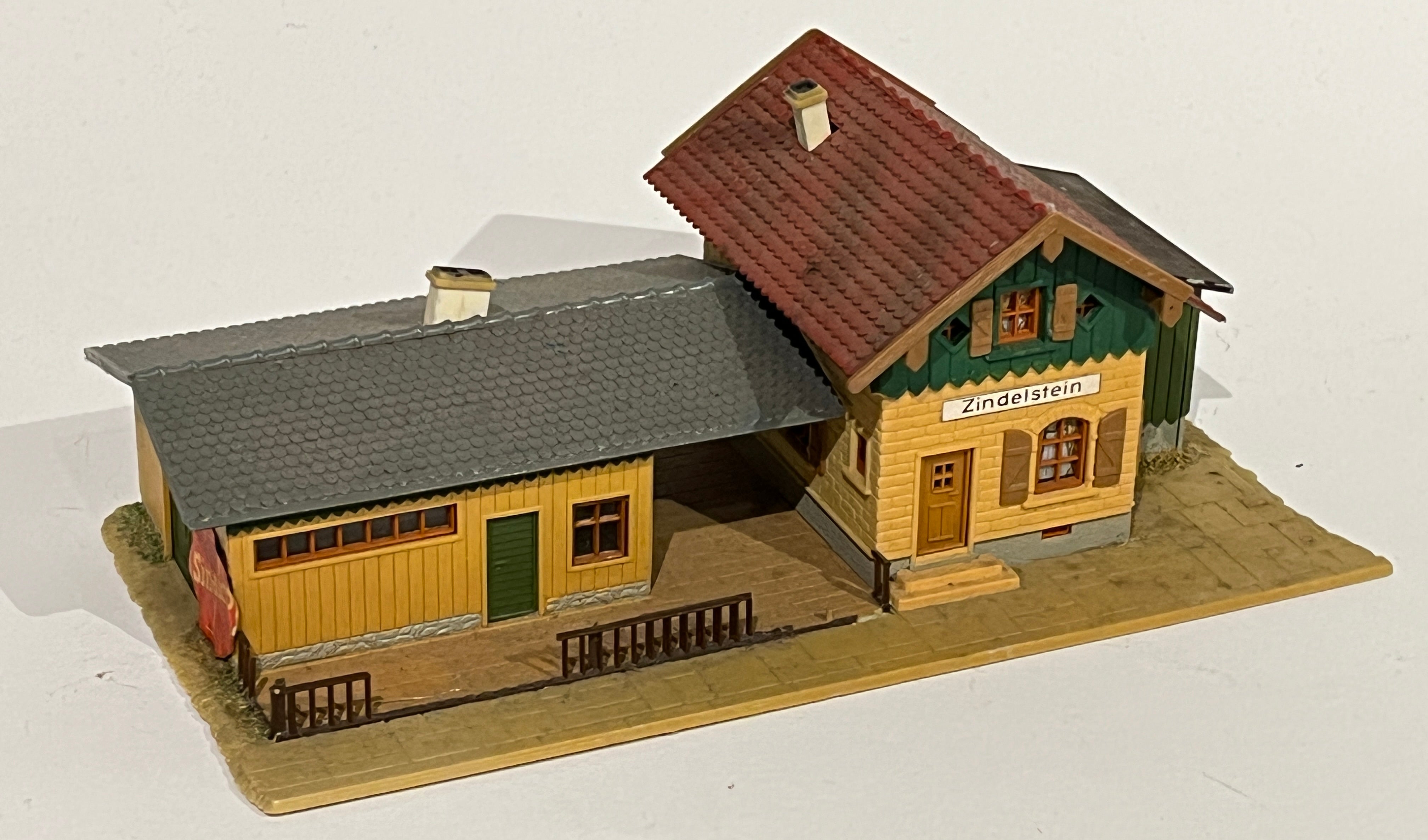 Gebäude B210 – Model Train Shop
