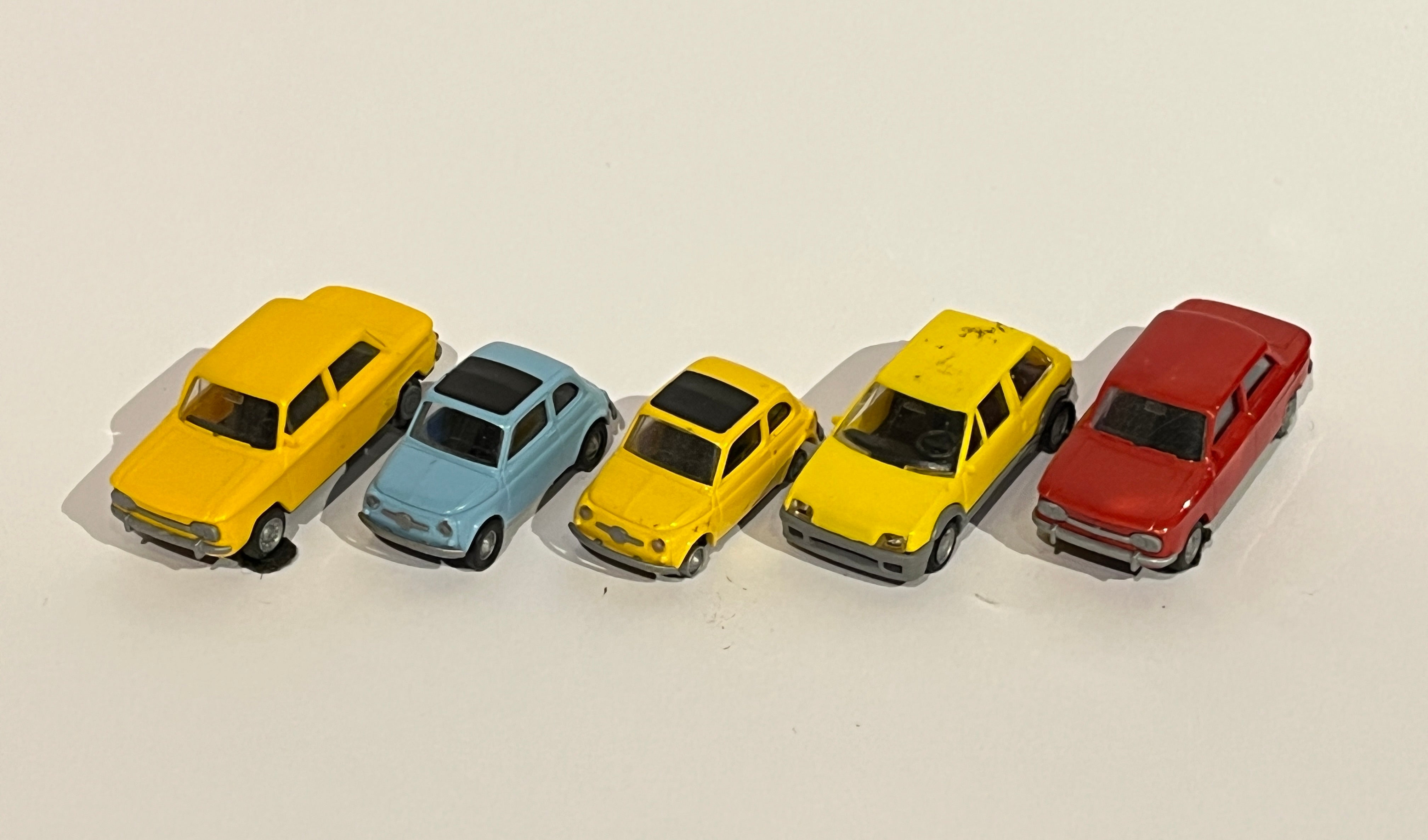 #764 Ass. Cars – Model Train Shop